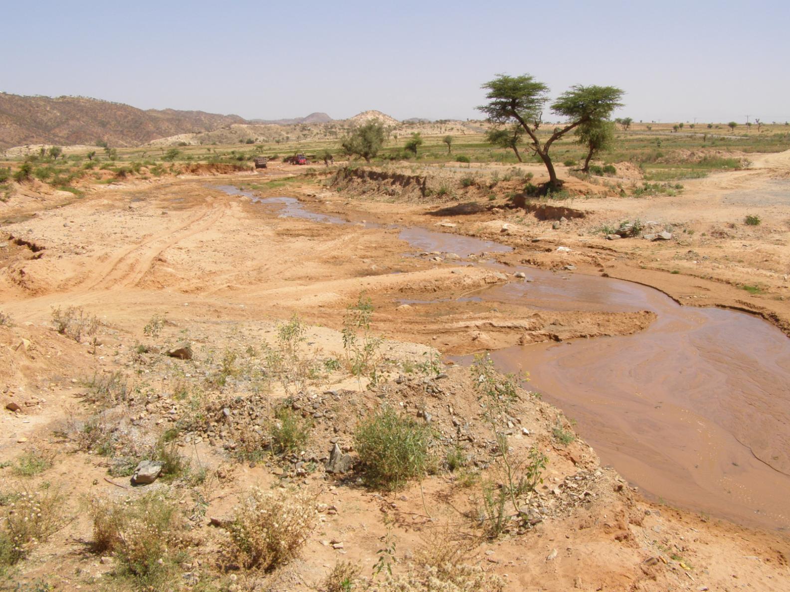 Below sandy, dry riverbeds: A medicine against drought | IHE Delft ...
